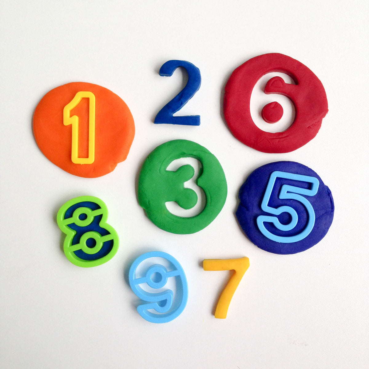 Numbers Playdough Kit – Tickle Your Senses
